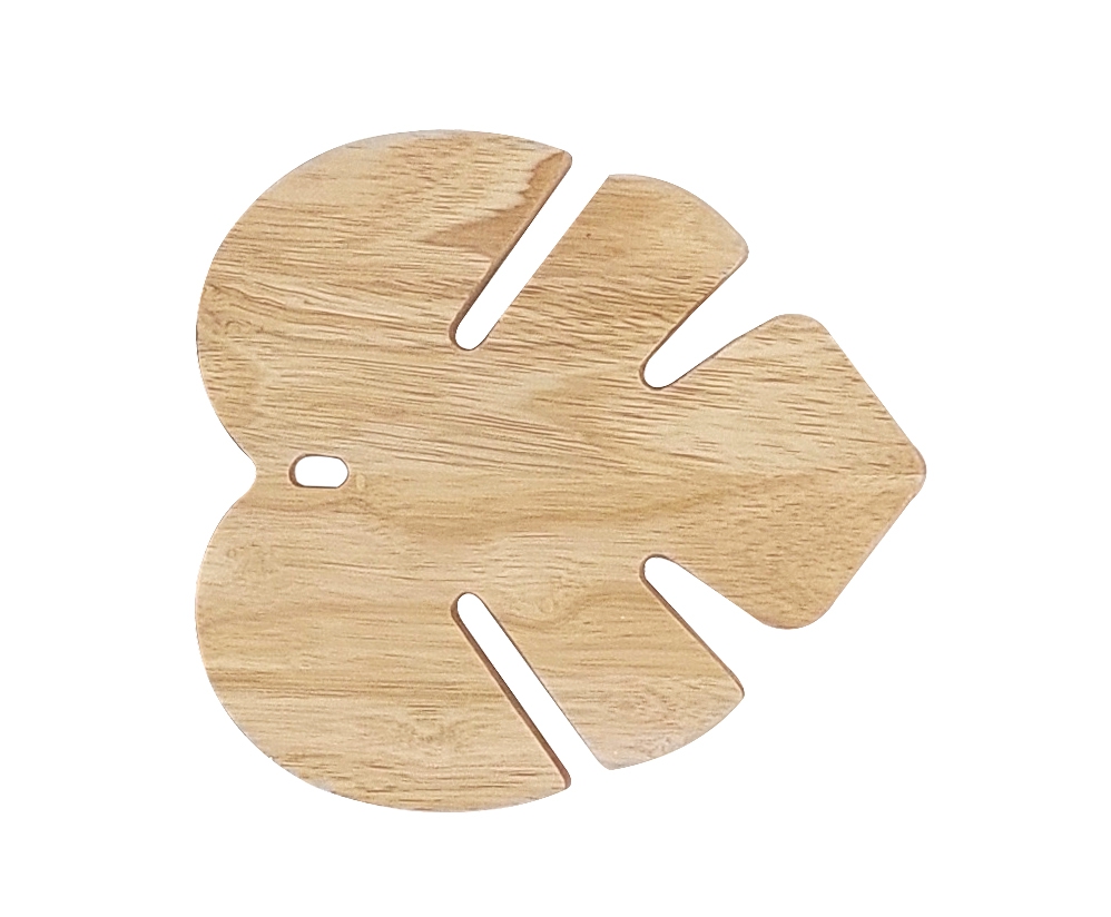 10053: Leaf shaped trivet, natural varnish
